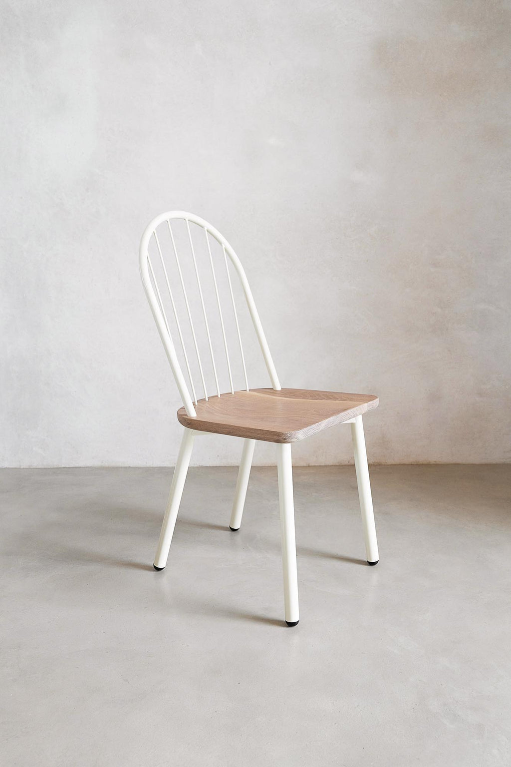 Classic Dining Chair With Tall Backrest - Pedersen + Lennard