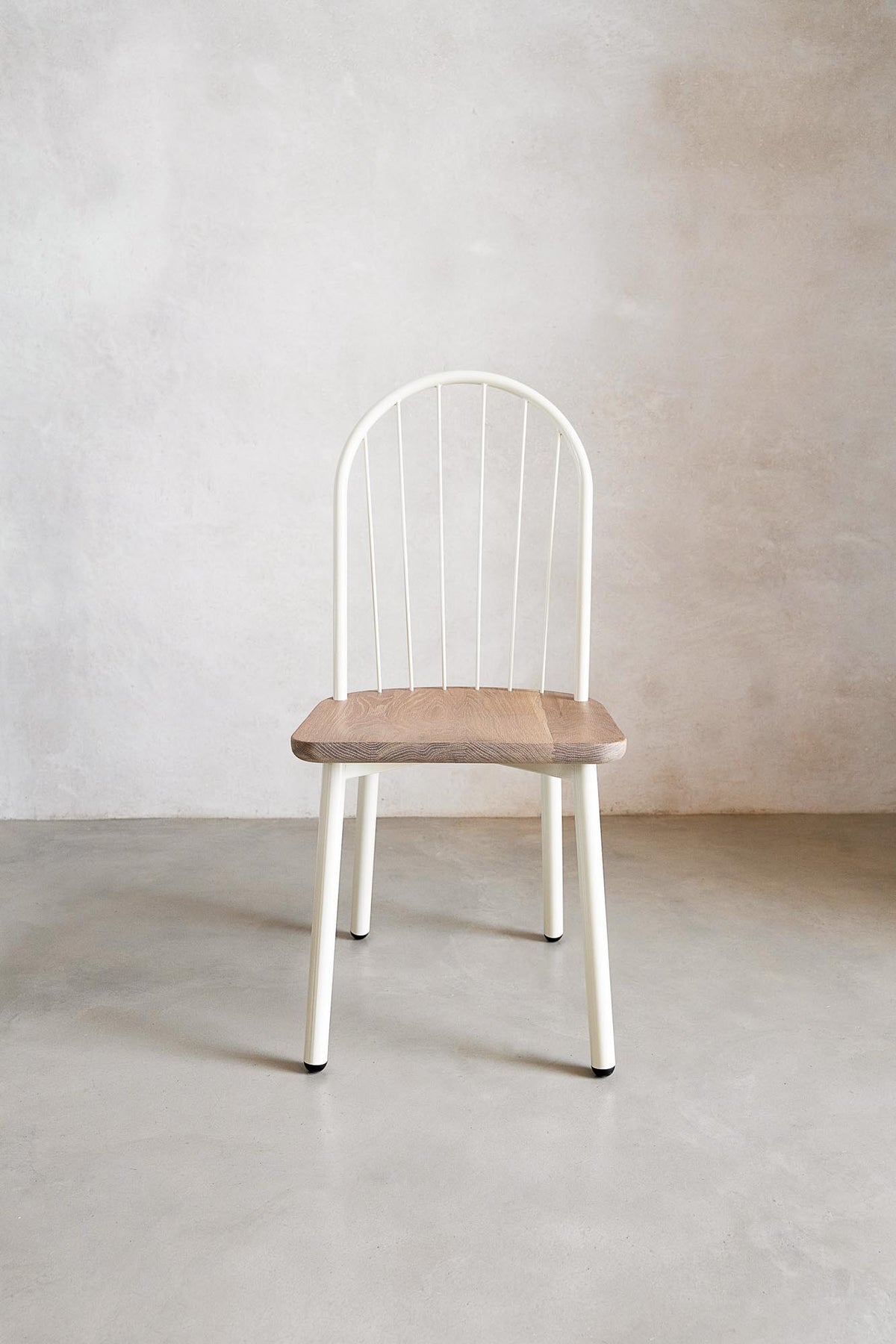 Classic Dining Chair With Tall Backrest - Pedersen + Lennard
